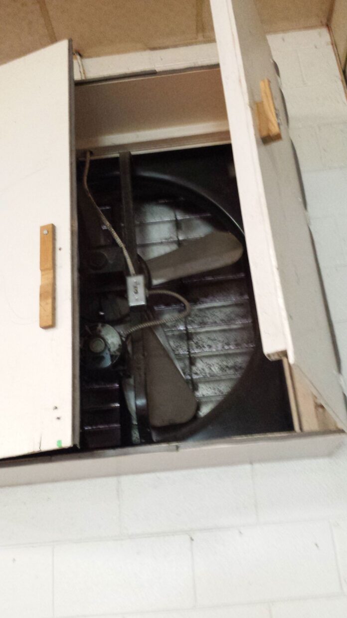 Why Rinks Need Exhaust Fans • RollerSk8r